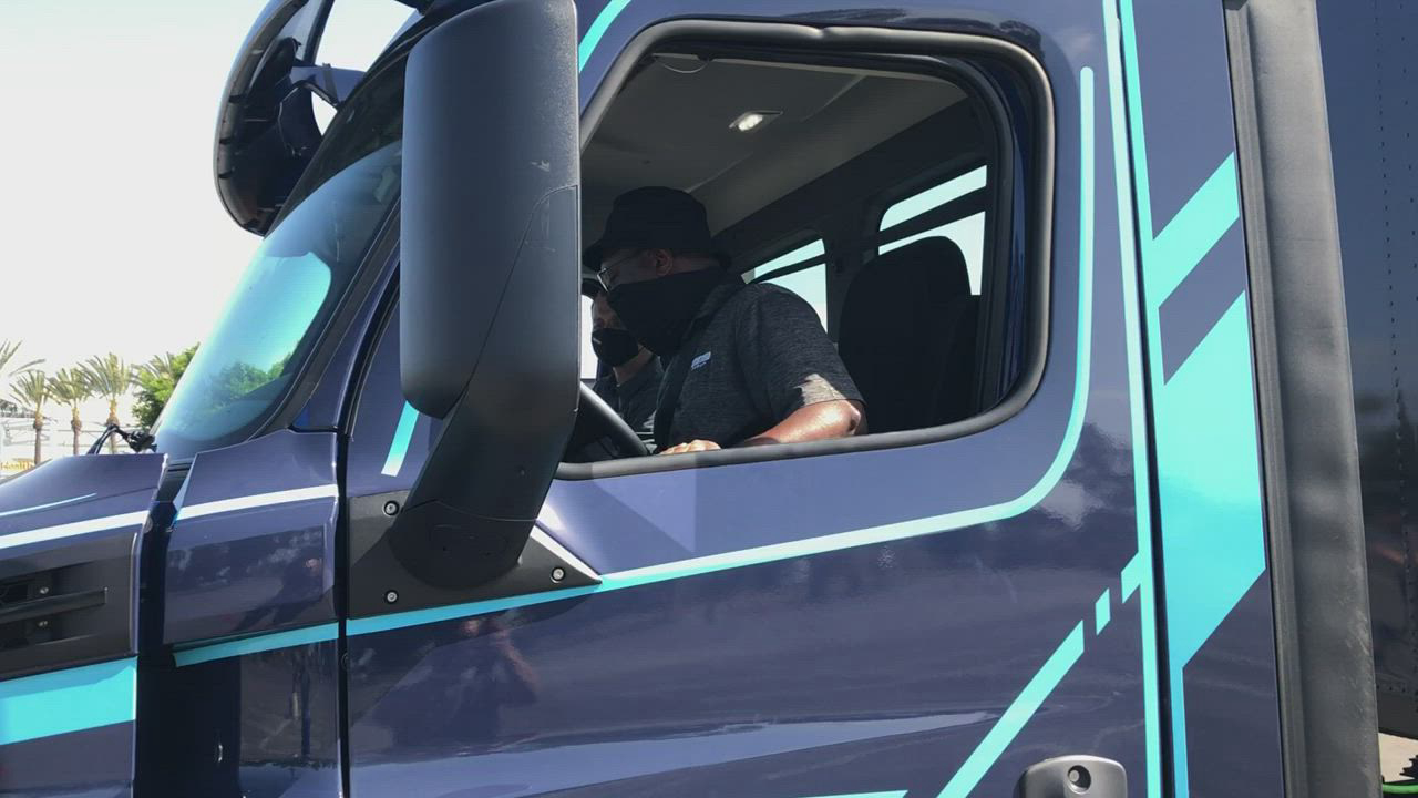 What's a Rizon? Daimler Truck's New All-Electric Medium-Duty Lineup